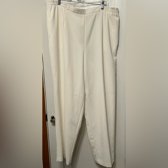 Koret | Pants & Jumpsuits | Koret Winter White Pants | Poshmark